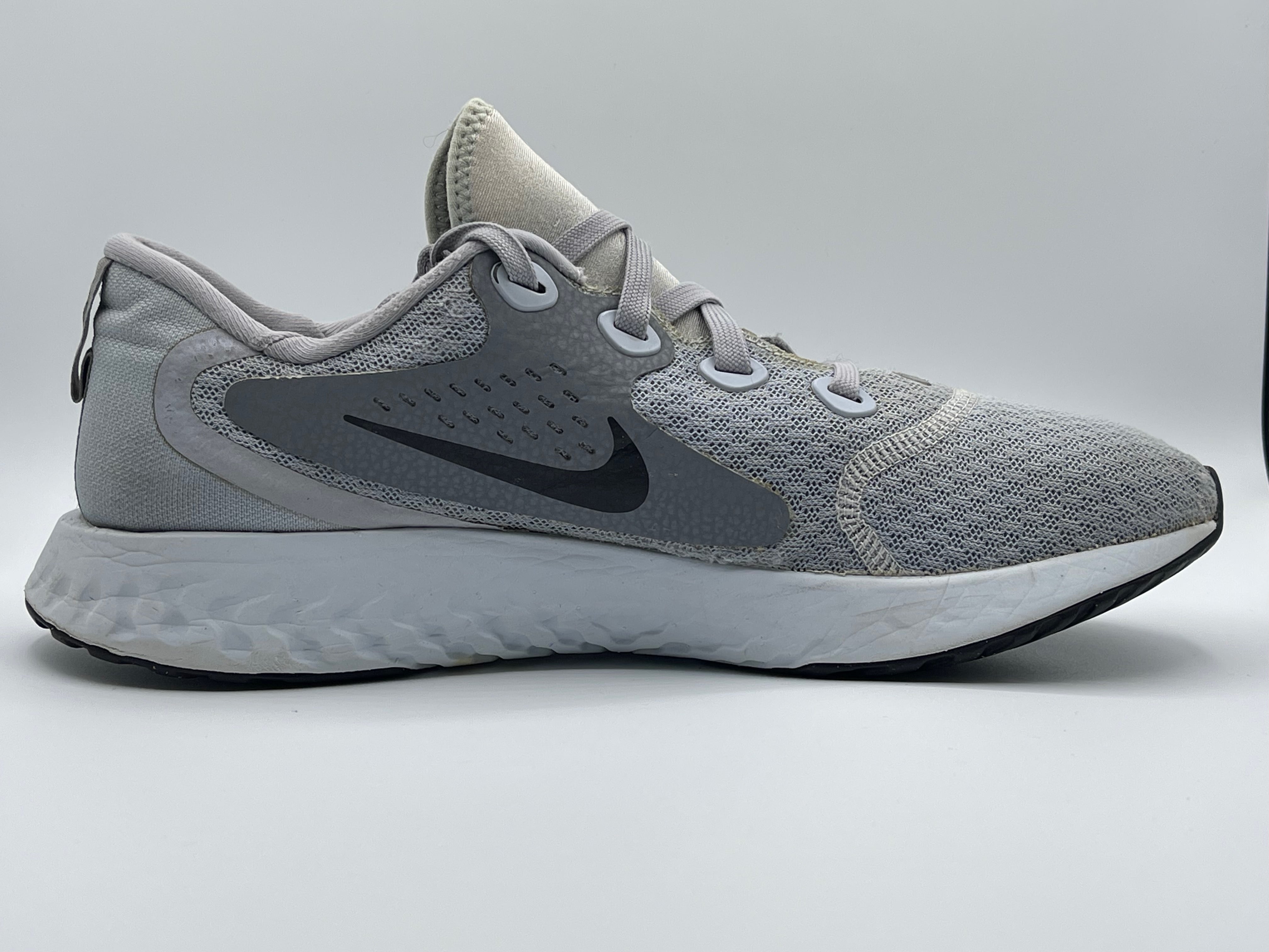 Buy Nike Legend React Running Shoes – Pre-Loved in Pakistan – Buy Original